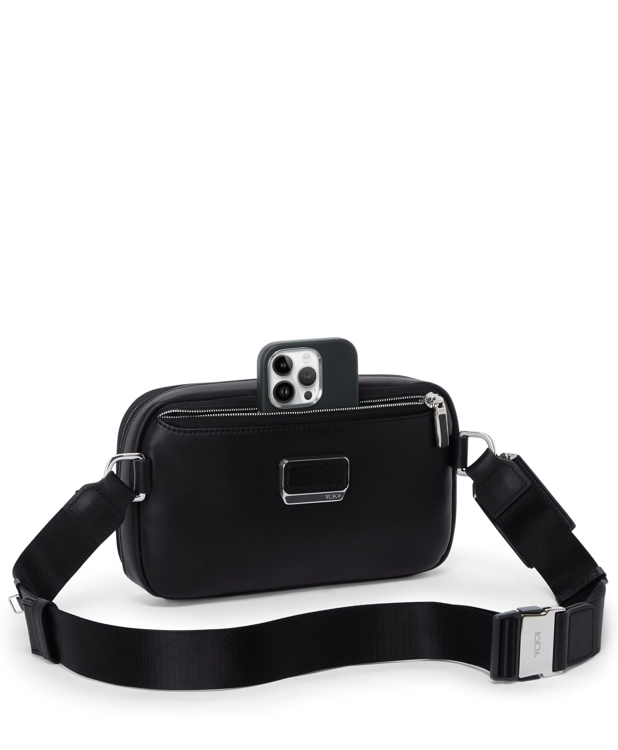 Tumi ARRIVE' Messina Compact Sling | TUMI Thailand