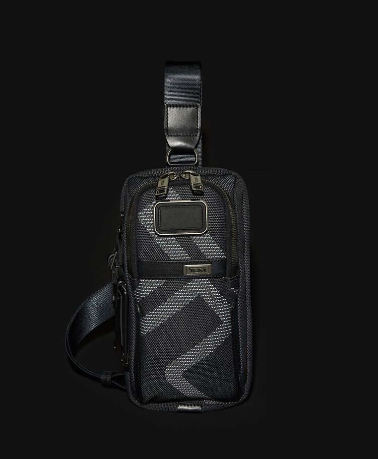 Tumi TUMI ALPHA COMPACT SLING | TUMI Thailand
